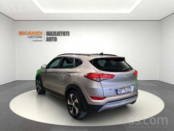 Balts Hyundai Tucson 2016 Rīga, ar dzinēja tilpumu 1.60 L un nobraukumu 135 tūkst. km par 15790 €, foto 5 vietnē AUTOMOTO.COM.LV