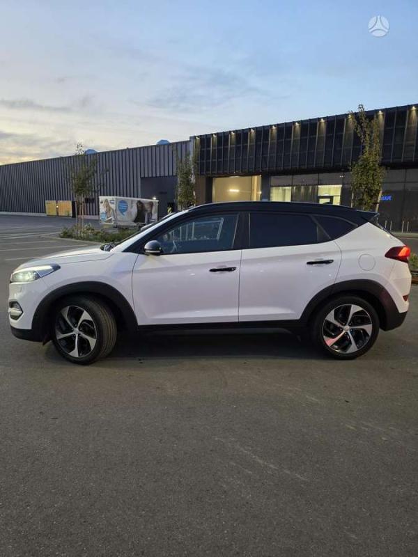 Balts Hyundai Tucson 2016 Viļņa, ar dzinēja tilpumu 2.00 L un nobraukumu 244 tūkst. km par 12999 €, foto 3 vietnē AUTOMOTO.COM.LV
