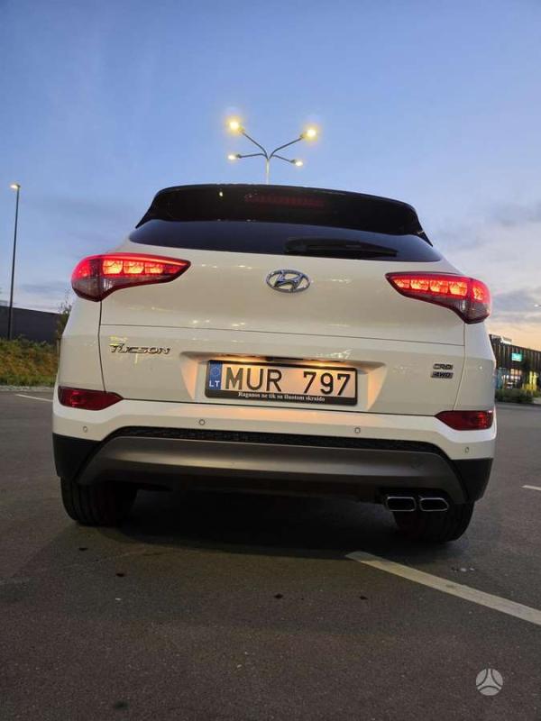 Balts Hyundai Tucson 2016 Viļņa, ar dzinēja tilpumu 2.00 L un nobraukumu 244 tūkst. km par 12999 €, foto 5 vietnē AUTOMOTO.COM.LV