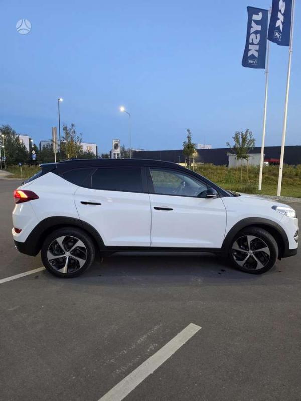 Balts Hyundai Tucson 2016 Viļņa, ar dzinēja tilpumu 2.00 L un nobraukumu 244 tūkst. km par 12999 €, foto 8 vietnē AUTOMOTO.COM.LV