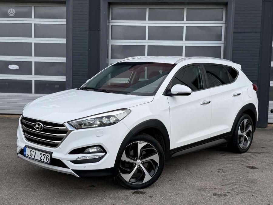 Balts Hyundai Tucson 2016 Panevēža, ar dzinēja tilpumu 1.69 L un nobraukumu 159 tūkst. km par 10950 €, foto 1 vietnē AUTOMOTO.COM.LV