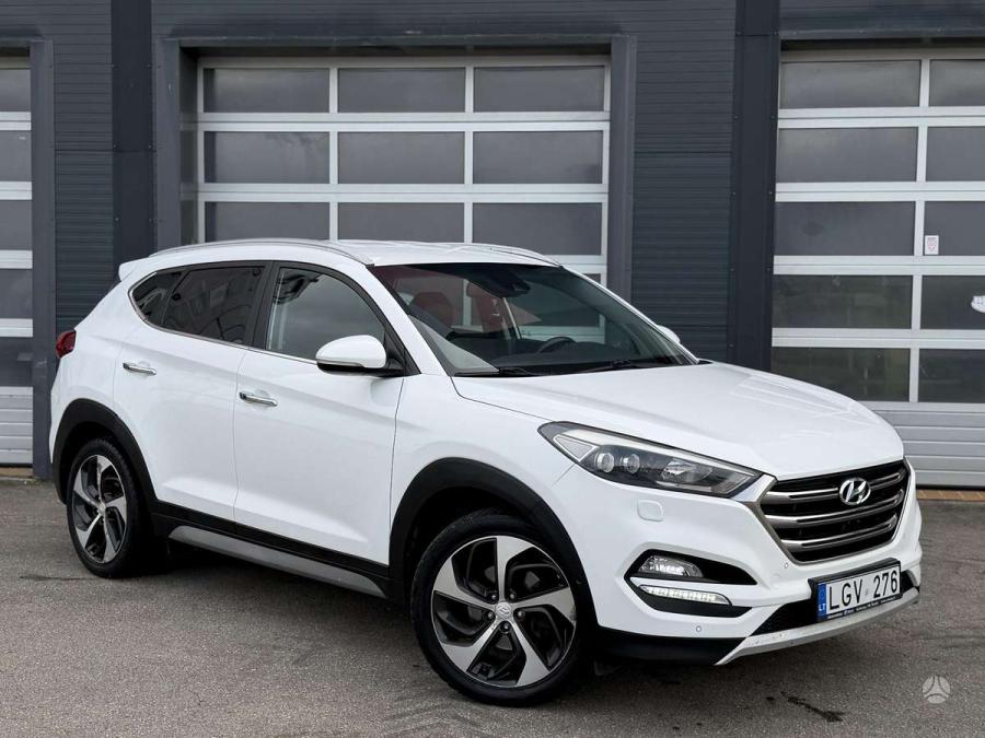 Balts Hyundai Tucson 2016 Panevēža, ar dzinēja tilpumu 1.69 L un nobraukumu 159 tūkst. km par 10950 €, foto 4 vietnē AUTOMOTO.COM.LV