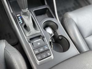 Balts Hyundai Tucson 2016 Panevēža, ar dzinēja tilpumu 1.69 L un nobraukumu 159 tūkst. km par 10950 €, foto 27 vietnē AUTOMOTO.COM.LV