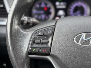 Balts Hyundai Tucson 2016 Panevēža, ar dzinēja tilpumu 1.69 L un nobraukumu 159 tūkst. km par 10950 €, foto 33 vietnē AUTOMOTO.COM.LV