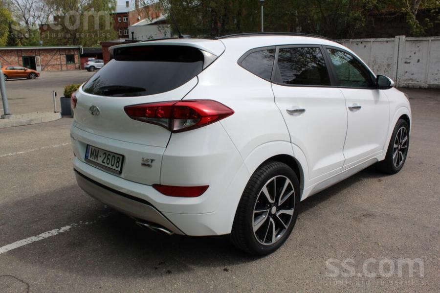 Balts Hyundai Tucson 2017 Liepāja, ar dzinēja tilpumu 1.60 L un nobraukumu 125 tūkst. km par 16500 €, foto 3 vietnē AUTOMOTO.COM.LV