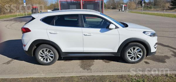 Balts Hyundai Tucson 2017 Daugavpils, ar dzinēja tilpumu 1.70 L un nobraukumu 0 tūkst. km par 15000 €, foto 1 vietnē AUTOMOTO.COM.LV