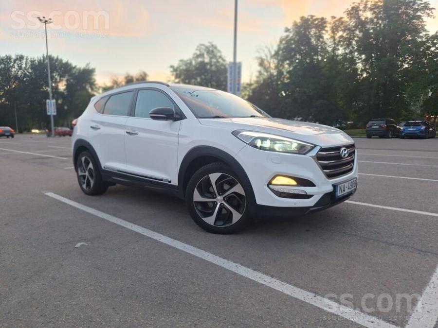 Balts Hyundai Tucson 2017 Rīga, ar dzinēja tilpumu 2.00 L un nobraukumu 97 tūkst. km par 14500 €, foto 2 vietnē AUTOMOTO.COM.LV