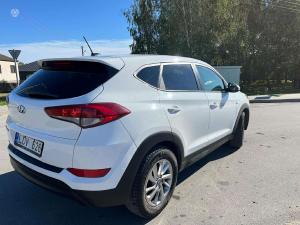 Balts Hyundai Tucson 2017 Šauļi, ar dzinēja tilpumu 2.00 L un nobraukumu 144 tūkst. km par 7500 €, foto 4 vietnē AUTOMOTO.COM.LV