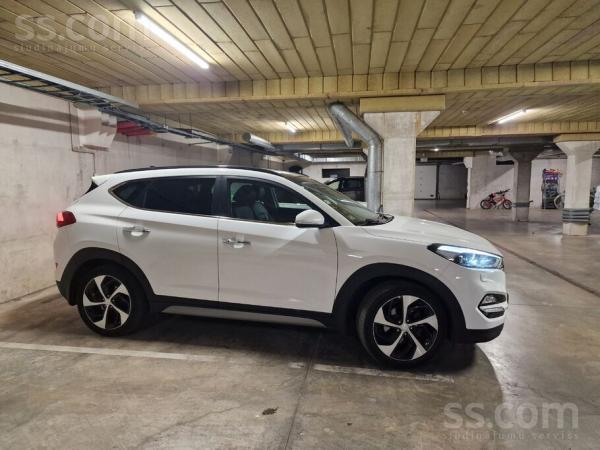 Balts Hyundai Tucson 2017 Rīga, ar dzinēja tilpumu 1.60 L un nobraukumu 71 tūkst. km par 20900 €, foto 2 vietnē AUTOMOTO.COM.LV