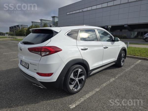 Balts Hyundai Tucson 2017 Rīga, ar dzinēja tilpumu 1.60 L un nobraukumu 71 tūkst. km par 20900 €, foto 9 vietnē AUTOMOTO.COM.LV