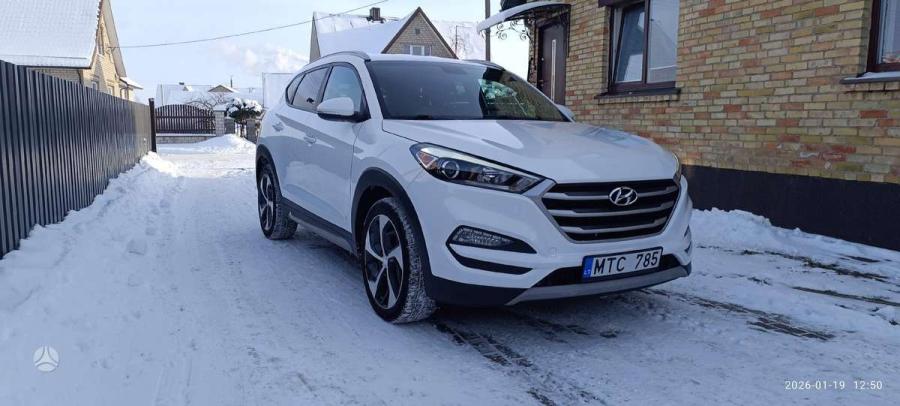 Balts Hyundai Tucson 2017 Raseiniai, ar dzinēja tilpumu 1.59 L un nobraukumu 32 tūkst. km par 15499 €, foto 2 vietnē AUTOMOTO.COM.LV