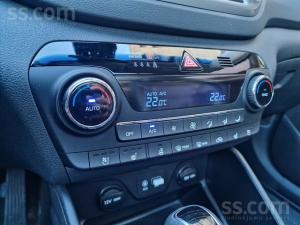 Balts Hyundai Tucson 2017 Rīga, ar dzinēja tilpumu 1.60 L un nobraukumu 71 tūkst. km par 19800 €, foto 32 vietnē AUTOMOTO.COM.LV