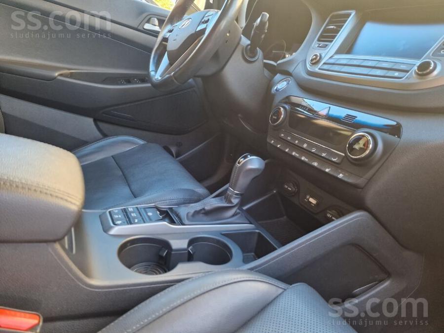 Balts Hyundai Tucson 2017 Rīga, ar dzinēja tilpumu 1.60 L un nobraukumu 71 tūkst. km par 19800 €, foto 34 vietnē AUTOMOTO.COM.LV