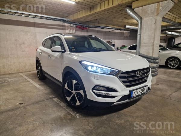 Balts Hyundai Tucson 2017 Rīga, ar dzinēja tilpumu 1.60 L un nobraukumu 71 tūkst. km par 19800 €, foto 1 vietnē AUTOMOTO.COM.LV