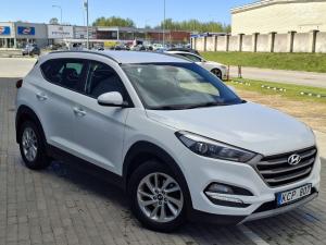 White Hyundai Tucson 2017 in Silute, with an engine capacity of 1.70 L and mileage of 292 thousand km for 8888 €, photo 6 on AUTOMOTO.COM.LV