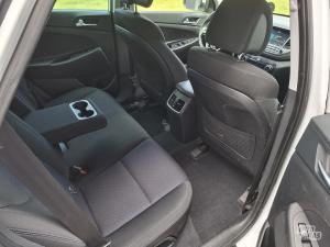 White Hyundai Tucson 2017 in Silute, with an engine capacity of 1.70 L and mileage of 292 thousand km for 8888 €, photo 24 on AUTOMOTO.COM.LV