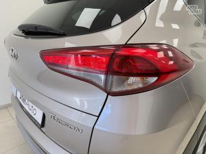 White Hyundai Tucson 2017 in Vilnius, with an engine capacity of 1.60 L and mileage of 92 thousand km for 13990 €, photo 9 on AUTOMOTO.COM.LV