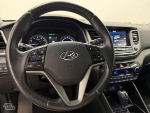 White Hyundai Tucson 2017 in Vilnius, with an engine capacity of 1.60 L and mileage of 92 thousand km for 13990 €, photo 17 on AUTOMOTO.COM.LV