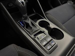 White Hyundai Tucson 2017 in Vilnius, with an engine capacity of 1.60 L and mileage of 92 thousand km for 13990 €, photo 18 on AUTOMOTO.COM.LV