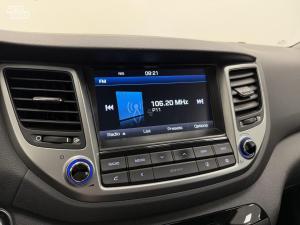 White Hyundai Tucson 2017 in Vilnius, with an engine capacity of 1.60 L and mileage of 92 thousand km for 13990 €, photo 19 on AUTOMOTO.COM.LV