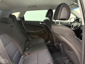 White Hyundai Tucson 2017 in Vilnius, with an engine capacity of 1.60 L and mileage of 92 thousand km for 13990 €, photo 27 on AUTOMOTO.COM.LV
