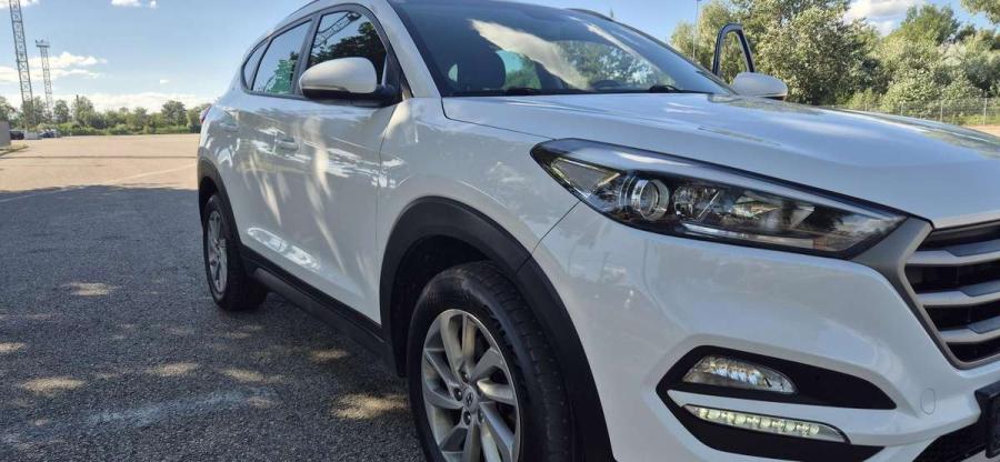 Balts Hyundai Tucson 2017 Marijampole, ar dzinēja tilpumu 2.00 L un nobraukumu 212 tūkst. km par 12450 €, foto 21 vietnē AUTOMOTO.COM.LV