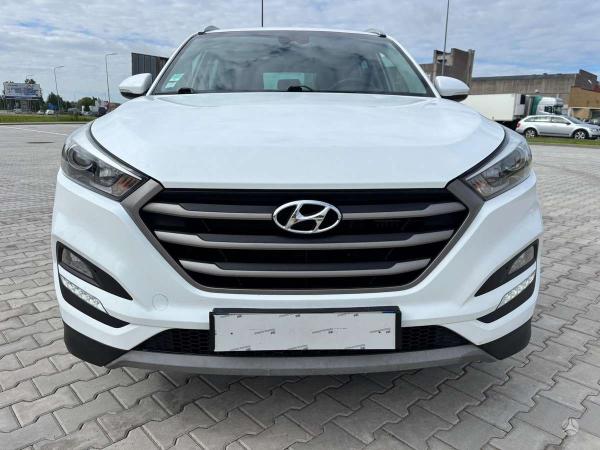 Balts Hyundai Tucson 2017 Tauragė, ar dzinēja tilpumu 1.69 L un nobraukumu 197 tūkst. km par 9950 €, foto 5 vietnē AUTOMOTO.COM.LV