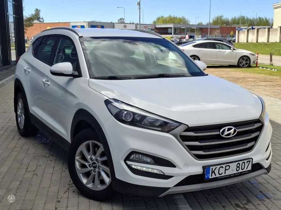 Balts Hyundai Tucson 2017 Šilutė, ar dzinēja tilpumu 1.69 L un nobraukumu 290 tūkst. km par 8900 €, foto 1 vietnē AUTOMOTO.COM.LV