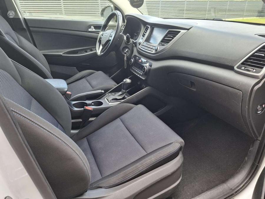Balts Hyundai Tucson 2017 Šilutė, ar dzinēja tilpumu 1.69 L un nobraukumu 290 tūkst. km par 8900 €, foto 23 vietnē AUTOMOTO.COM.LV
