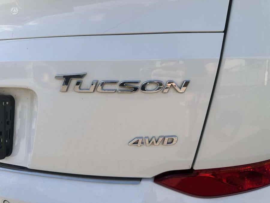 Balts Hyundai Tucson 2017 Šauļi, ar dzinēja tilpumu 2.00 L un nobraukumu 192 tūkst. km par 10350 €, foto 11 vietnē AUTOMOTO.COM.LV