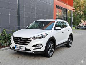 White Hyundai Tucson 2017 in Klaipeda, with an engine capacity of 2.00 L and mileage of 194 thousand km for 12950 €, photo 14 on AUTOMOTO.COM.LV