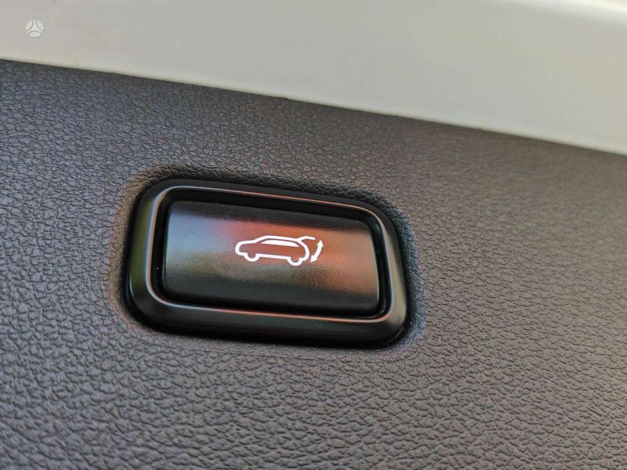 White Hyundai Tucson 2017 in Klaipeda, with an engine capacity of 2.00 L and mileage of 194 thousand km for 12950 €, photo 17 on AUTOMOTO.COM.LV
