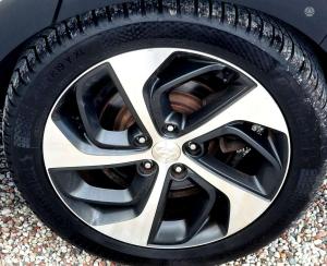 White Hyundai Tucson 2017 in Kretinga, with an engine capacity of 2.00 L and mileage of 231 thousand km for 13750 €, photo 11 on AUTOMOTO.COM.LV