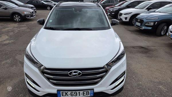 Hyundai Tucson 2017 Tauragė vietnē Balts Hyundai Tucson 2017 Tauragė, ar dzinēja tilpumu 1.69 L un nobraukumu 168 tūkst. km par 12800 €, foto 4 vietnē AUTOMOTO.COM.LV