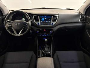 Balts Hyundai Tucson 2017 Marijampole, ar dzinēja tilpumu 2.00 L un nobraukumu 217 tūkst. km par 12450 €, foto 22 vietnē AUTOMOTO.COM.LV