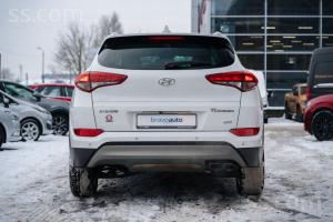 Balts Hyundai Tucson 2018 Rīga, ar dzinēja tilpumu 1.60 L un nobraukumu 134 tūkst. km par 15990 €, foto 5 vietnē AUTOMOTO.COM.LV