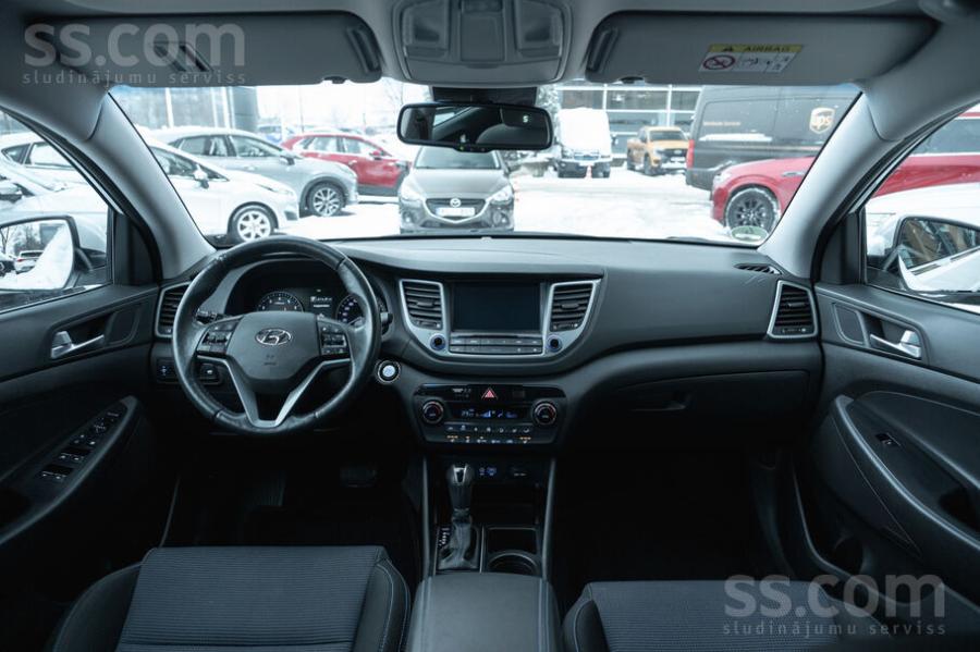 Balts Hyundai Tucson 2018 Rīga, ar dzinēja tilpumu 1.60 L un nobraukumu 134 tūkst. km par 15990 €, foto 7 vietnē AUTOMOTO.COM.LV