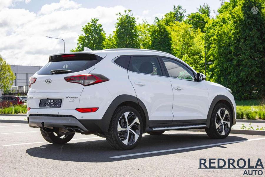 Белый Хендай Туксон 2018 в Каунас, объемом двигателя 1.59 л и пробегом 195 тыс. км за 13200 €, фото 5 на AUTOMOTO.COM.LV
