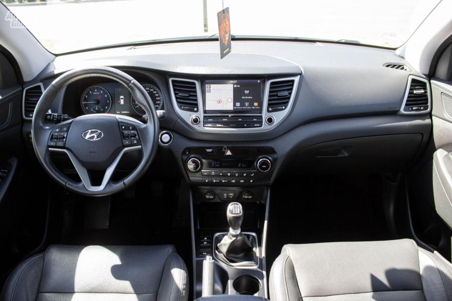 Balts Hyundai Tucson 2018 Kauņa, ar dzinēja tilpumu 1.60 L un nobraukumu 195 tūkst. km par 13200 €, foto 9 vietnē AUTOMOTO.COM.LV