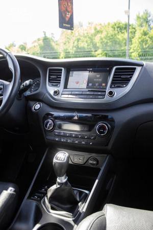 Balts Hyundai Tucson 2018 Kauņa, ar dzinēja tilpumu 1.60 L un nobraukumu 195 tūkst. km par 13200 €, foto 15 vietnē AUTOMOTO.COM.LV