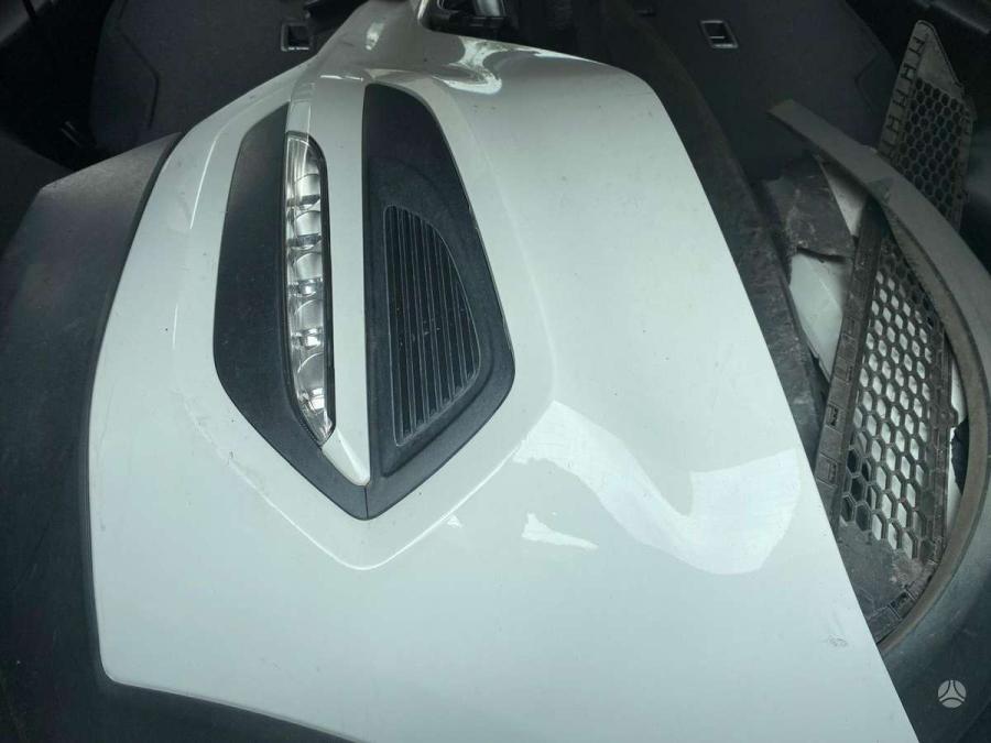 Balts Hyundai Tucson 2018 Panevēža, ar dzinēja tilpumu 1.69 L un nobraukumu 179 tūkst. km par 3900 €, foto 11 vietnē AUTOMOTO.COM.LV