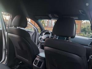 White Hyundai Tucson 2018 in Kaunas, with an engine capacity of 1.69 L and mileage of 213 thousand km for 12999 €, photo 22 on AUTOMOTO.COM.LV