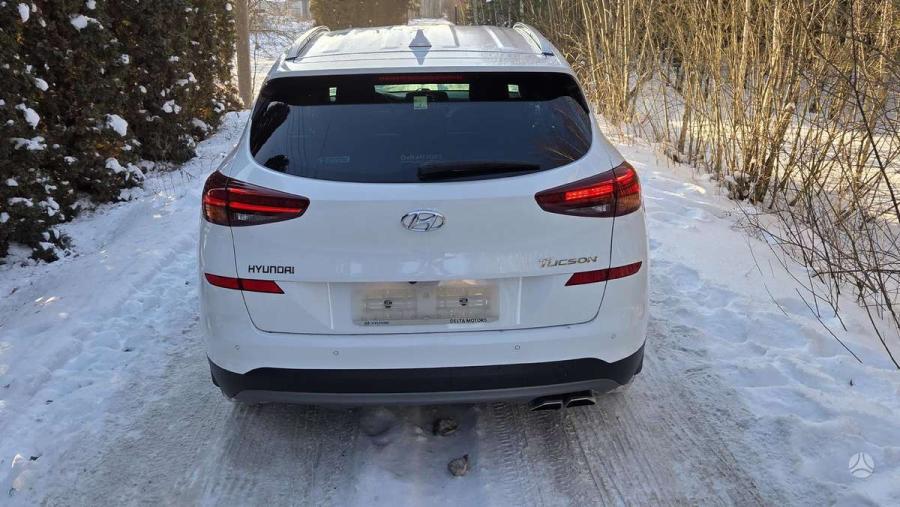 Balts Hyundai Tucson 2019 Panevēža, ar dzinēja tilpumu 1.60 L un nobraukumu 119 tūkst. km par 13800 €, foto 15 vietnē AUTOMOTO.COM.LV