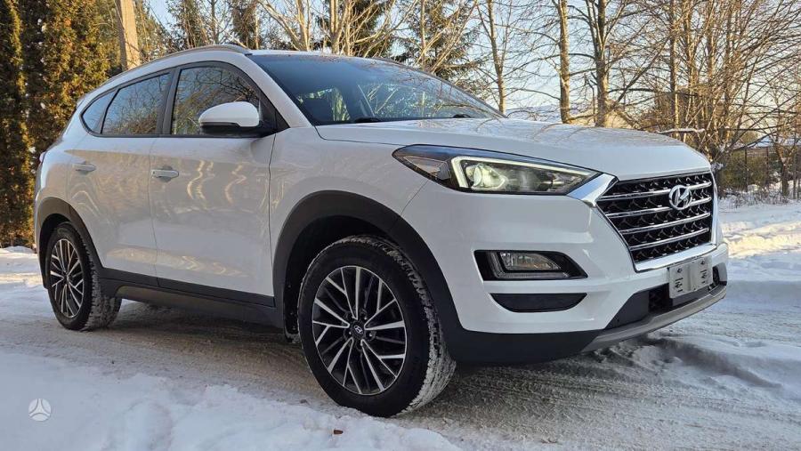 Balts Hyundai Tucson 2019 Panevēža, ar dzinēja tilpumu 1.60 L un nobraukumu 119 tūkst. km par 13800 €, foto 36 vietnē AUTOMOTO.COM.LV