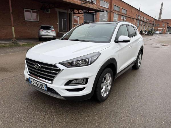 White Hyundai Tucson 2019 in Alytus, with an engine capacity of 1.60 L and mileage of 93 thousand km for 13500 €, photo 9 on AUTOMOTO.COM.LV