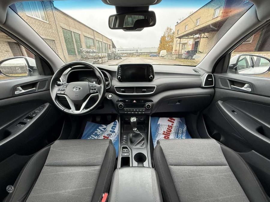 Balts Hyundai Tucson 2019 Alīta, ar dzinēja tilpumu 1.60 L un nobraukumu 93 tūkst. km par 13500 €, foto 13 vietnē AUTOMOTO.COM.LV