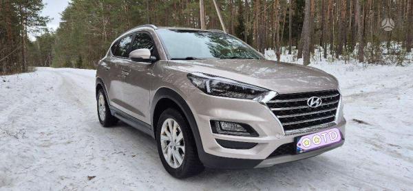 White Hyundai Tucson 2019 in Druskininkai, with an engine capacity of 1.60 L and mileage of 136 thousand km for 15000 €, photo 7 on AUTOMOTO.COM.LV