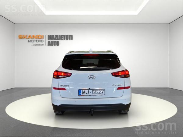 Balts Hyundai Tucson 2019 Rīga, ar dzinēja tilpumu 1.60 L un nobraukumu 64 tūkst. km par 13990 €, foto 5 vietnē AUTOMOTO.COM.LV