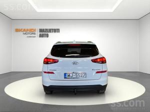 White Hyundai Tucson 2019 in Riga, with an engine capacity of 1.60 L and mileage of 64 thousand km for 13990 €, photo 6 on AUTOMOTO.COM.LV
