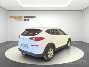 White Hyundai Tucson 2019 in Riga, with an engine capacity of 1.60 L and mileage of 64 thousand km for 13990 €, photo 7 on AUTOMOTO.COM.LV